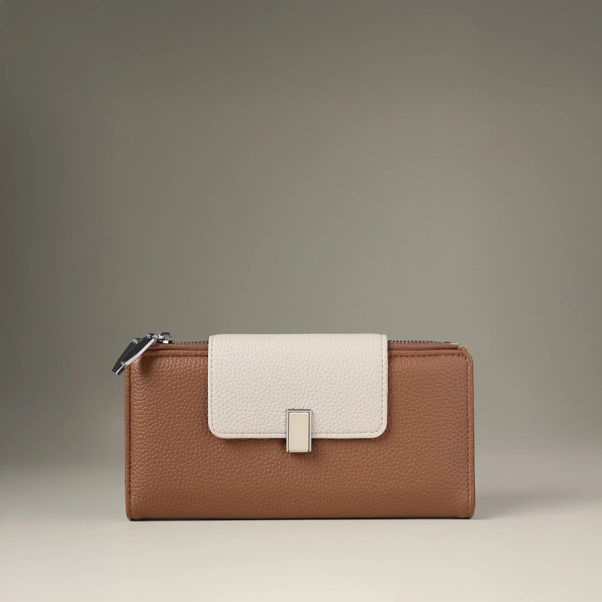 Buy Avril Luxe Tan Wallet | Lino Perros